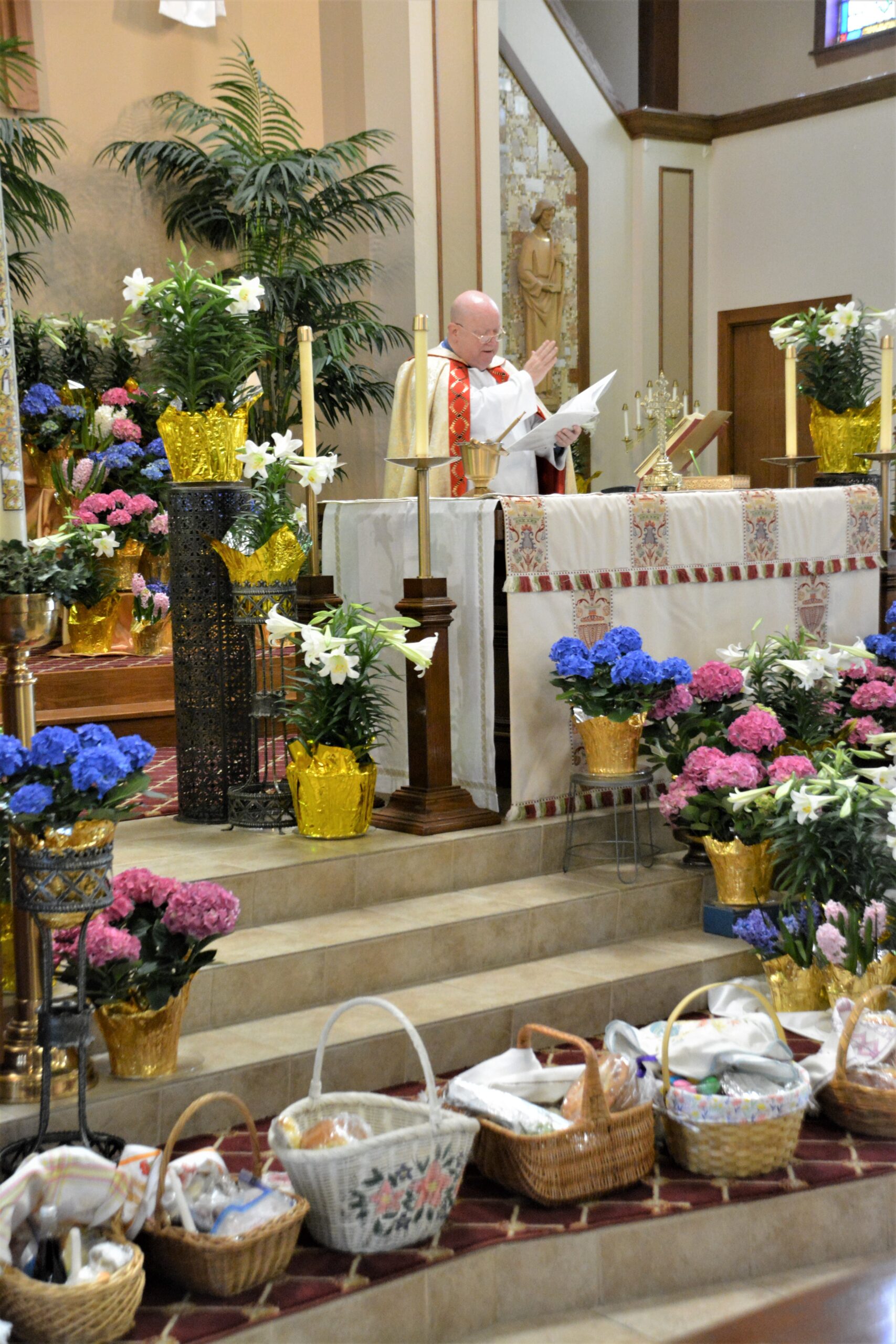 Blessing of Easter Food at St. Rose Parish - The Catholic Echo